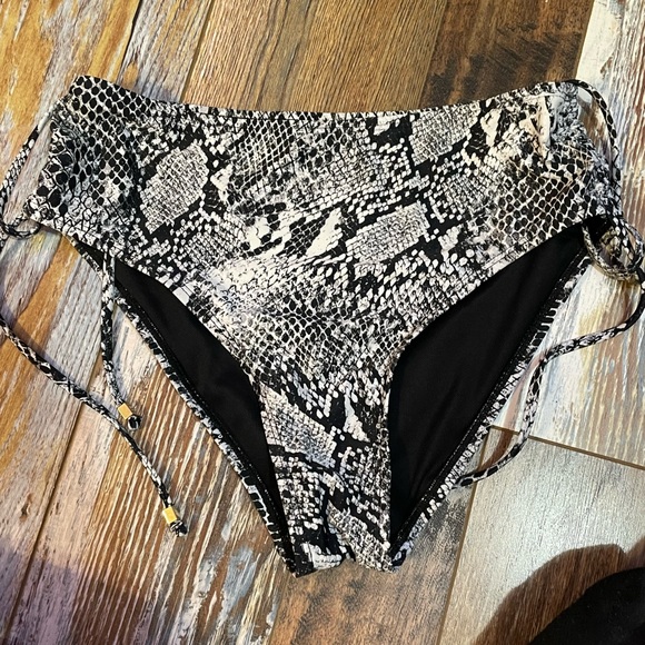 Time and Tru | Swim | Snake Skin Bottom To Swimsuit | Poshmark